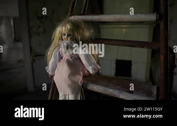 Decaying doll Stock Videos & Footage - HD and 4K Video Clips - Alamy