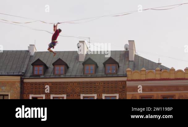 Tightrope acrobat Stock Videos & Footage - HD and 4K Video Clips - Alamy