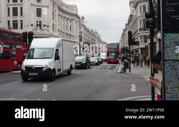 Pavement uk street Stock Videos & Footage - HD and 4K Video Clips - Alamy