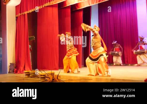 Dances of sri lanka Stock Videos & Footage - HD and 4K Video Clips - Alamy