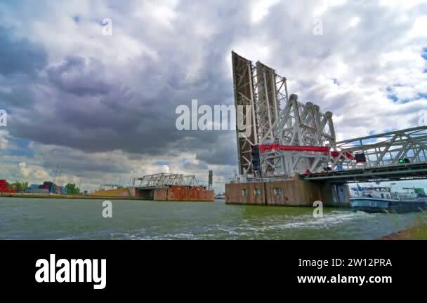 Movable container Stock Videos & Footage - HD and 4K Video Clips - Alamy