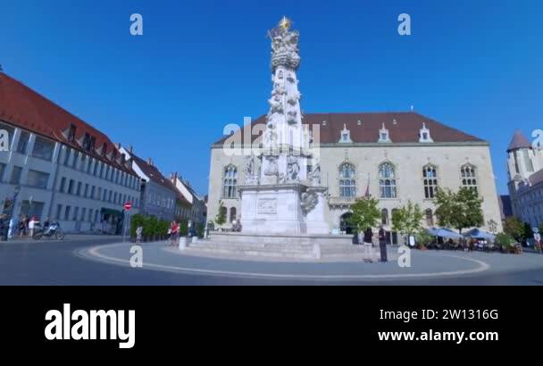Trinity column in budapest Stock Videos & Footage - HD and 4K Video ...