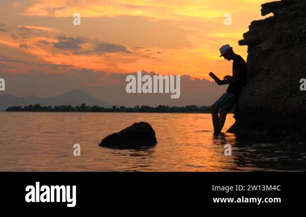 Programmer on vacation desert Stock Videos & Footage - HD and 4K Video ...