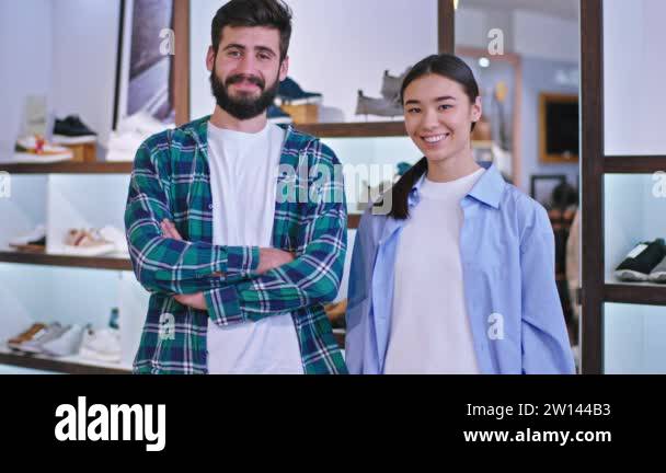 Large front teeth Stock Videos & Footage - HD and 4K Video Clips - Alamy