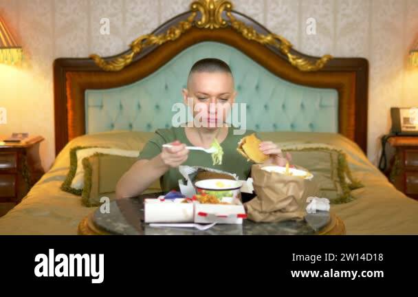 Fast food hotel Stock Videos & Footage - HD and 4K Video Clips - Alamy