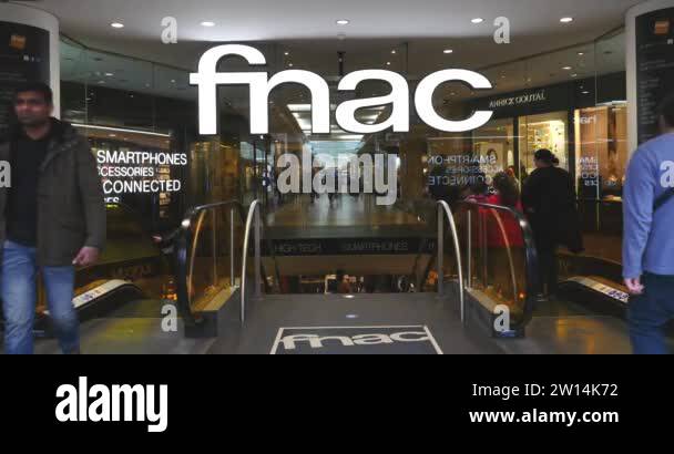 Fnac sign Stock Videos & Footage - HD and 4K Video Clips - Alamy