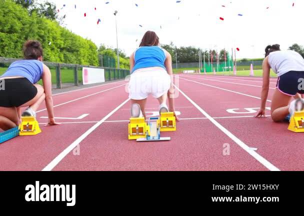 Women runners starting blocks Stock Videos & Footage - HD and 4K Video ...