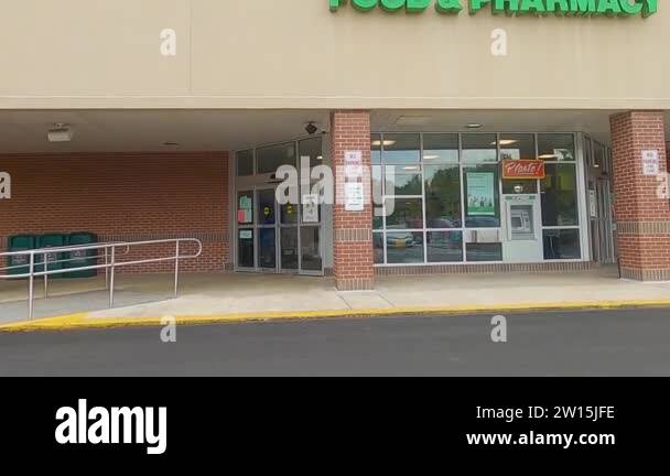 Publix sign Stock Videos & Footage - HD and 4K Video Clips - Alamy