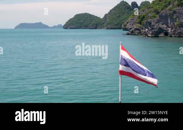 Group of Islands in ocean at Ang Thong National Marine Park ...