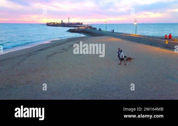 Cadiz beach sunset Stock Videos & Footage - HD and 4K Video Clips - Alamy