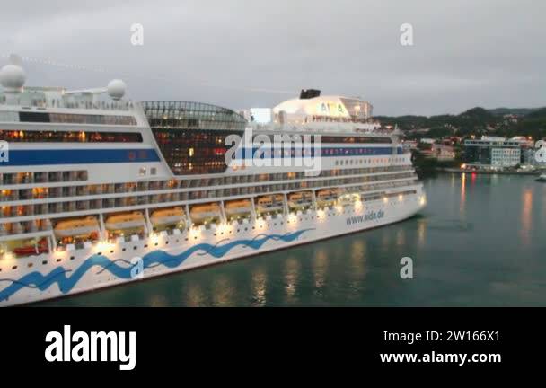Logo aïda Stock Videos & Footage - HD and 4K Video Clips - Alamy