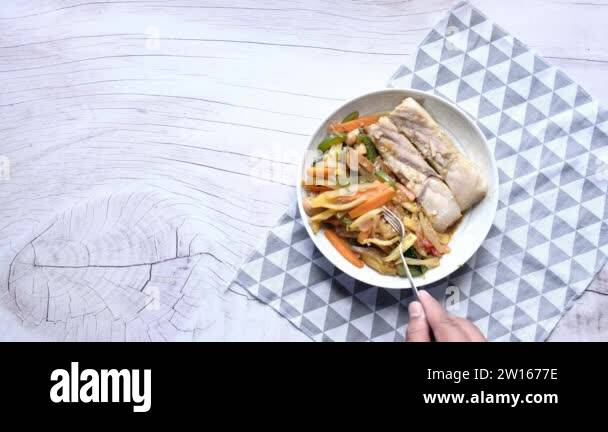 Grilled fish fillet Stock Videos & Footage - HD and 4K Video Clips - Alamy