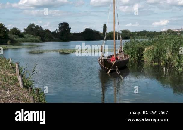 Viking rowing boat Stock Videos & Footage - HD and 4K Video Clips - Alamy