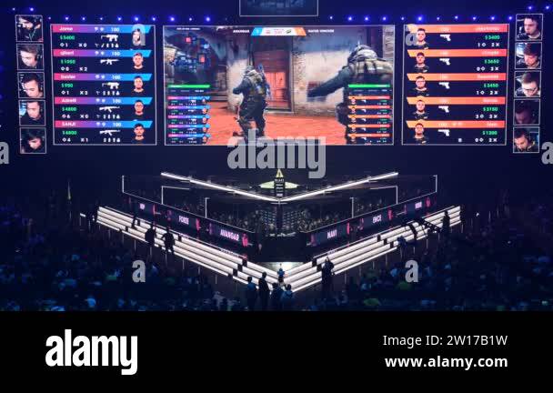 MOSCOW, RUSSIA - 14th SEPTEMBER 2019: esports gaming event. Big crowd ...