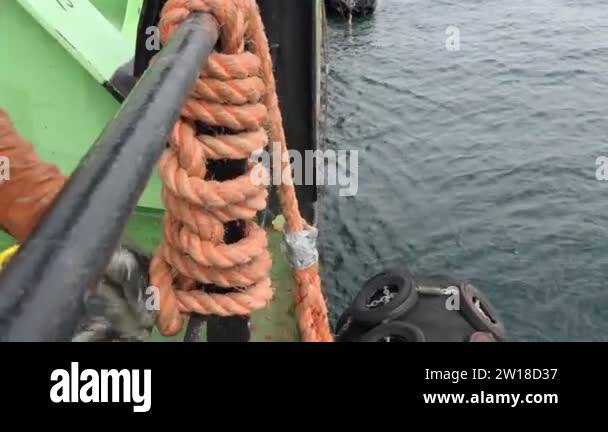Boat mooring knots Stock Videos & Footage - HD and 4K Video Clips - Alamy
