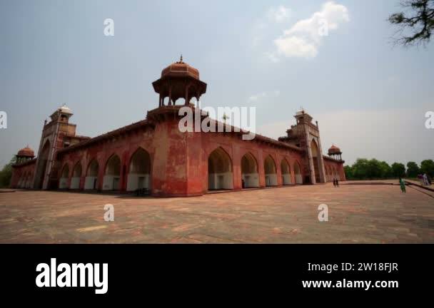 Tomb of akbar Stock Videos & Footage - HD and 4K Video Clips - Alamy