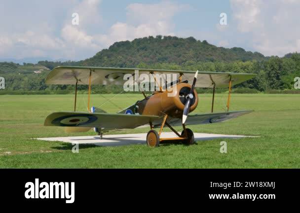 Sopwith Camel British First World War british vintage biplane fighter ...