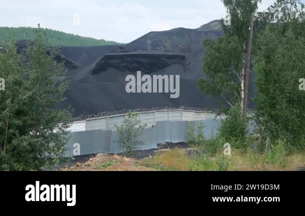 Waste recycled Stock Videos & Footage - HD and 4K Video Clips - Alamy