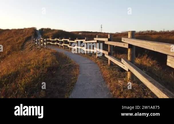 Mound hill road Stock Videos & Footage - HD and 4K Video Clips - Alamy