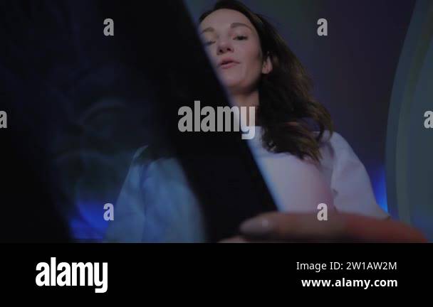 Ct scan eyes Stock Videos & Footage - HD and 4K Video Clips - Alamy