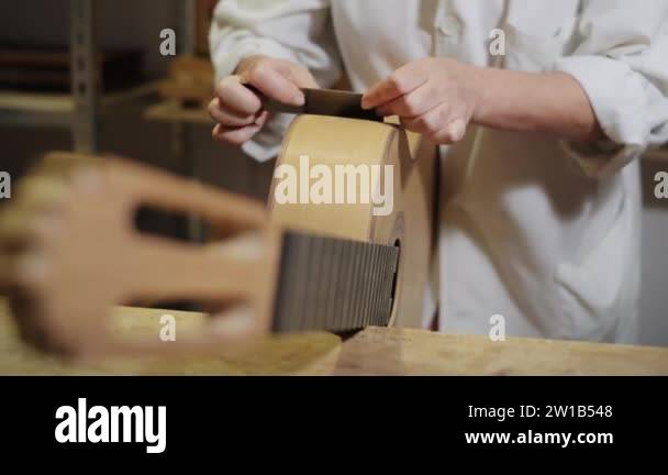 Lute making Stock Videos & Footage - HD and 4K Video Clips - Alamy