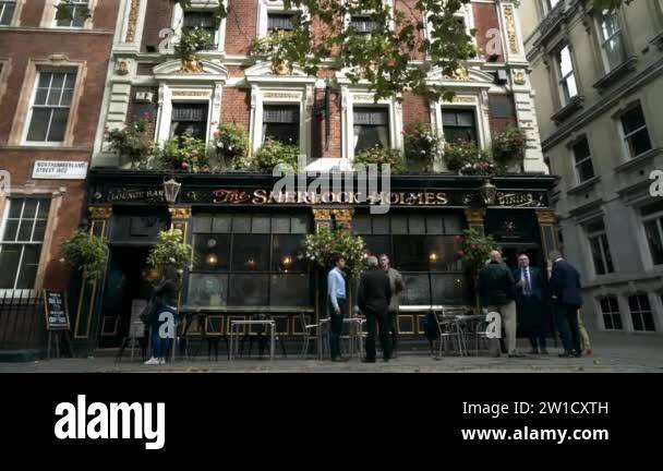Sherlock holmes traditional london Stock Videos & Footage - HD and 4K ...