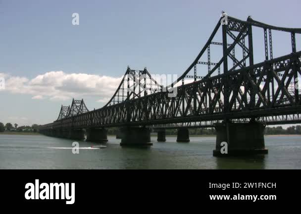 Friendship bridge Stock Videos & Footage - HD and 4K Video Clips - Alamy