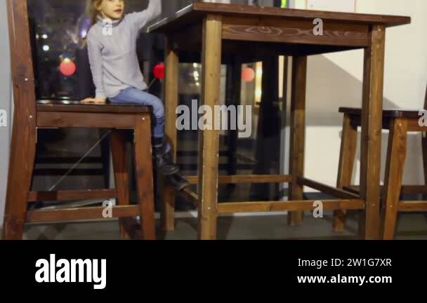 Dwarf table Stock Videos & Footage - HD and 4K Video Clips - Alamy