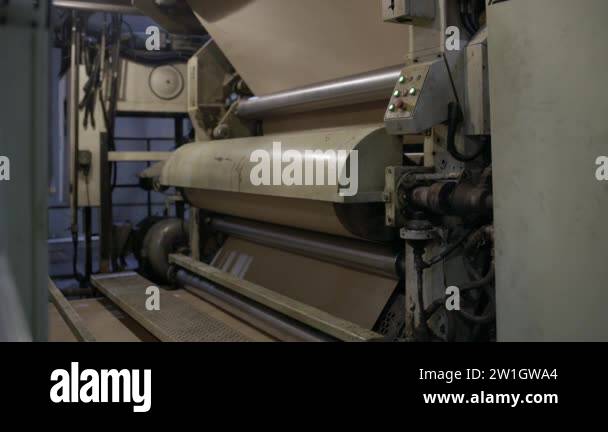 Cardboard manufacturing process Stock Videos & Footage - HD and 4K ...