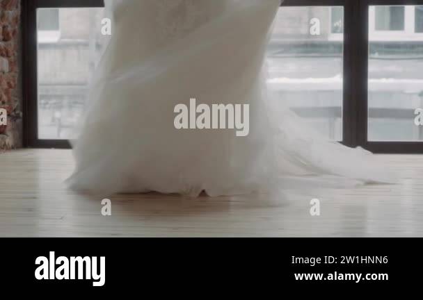 Atlas girl Stock Videos & Footage - HD and 4K Video Clips - Alamy