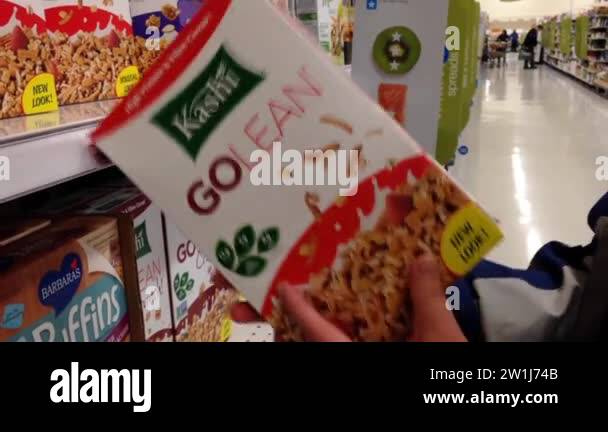 Grocery store inside Stock Videos & Footage - HD and 4K Video Clips - Alamy