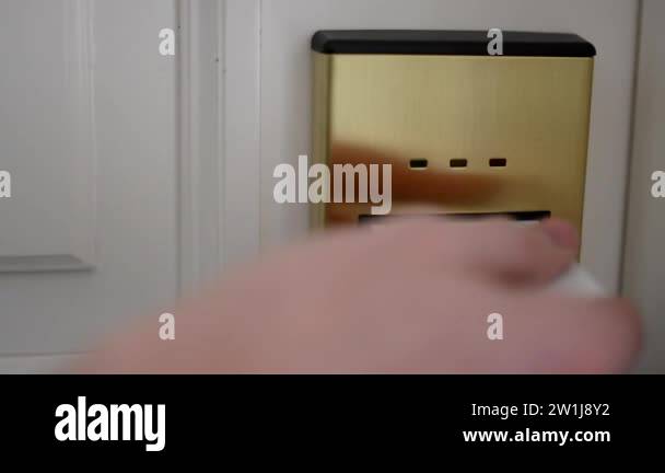 Open door card entry hotel Stock Videos & Footage - HD and 4K Video ...