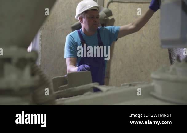 Cement mixing unit Stock Videos & Footage - HD and 4K Video Clips - Alamy