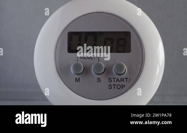 Timer clock Stock Videos & Footage - HD and 4K Video Clips - Alamy