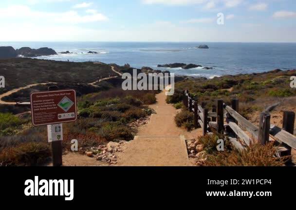 Bluff cove trail Stock Videos & Footage - HD and 4K Video Clips - Alamy