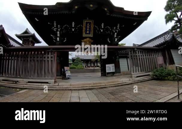 Video of stairs and gates to Otani Hombyo temple (Otani-sobyo, Otani ...