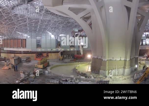 Column tower Stock Videos & Footage - HD and 4K Video Clips - Alamy