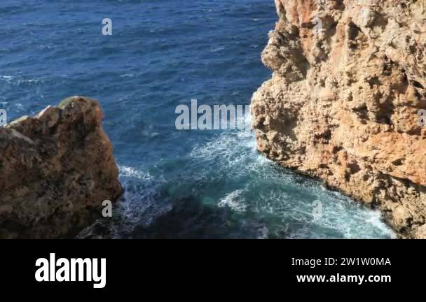 Narrowest part Stock Videos & Footage - HD and 4K Video Clips - Alamy