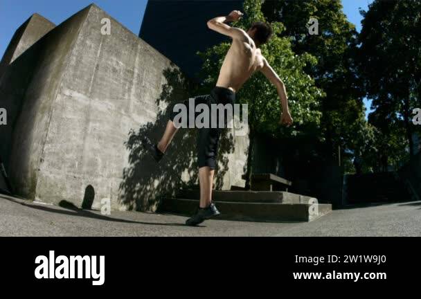Stunt runner Stock Videos & Footage - HD and 4K Video Clips - Alamy