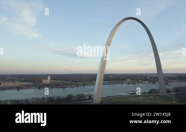 Gateway arch st louis aerial Stock Videos & Footage - HD and 4K Video ...