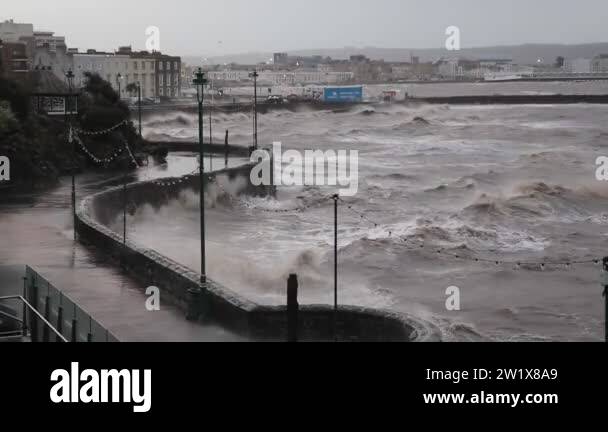 Weston-super-Mare Somerset brought high winds and big waves to the west ...