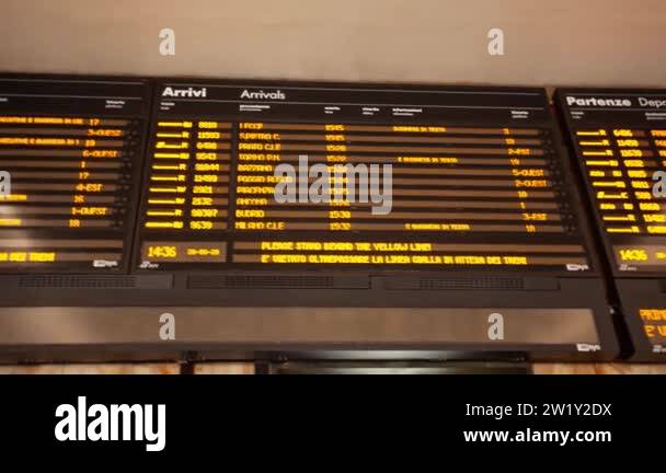 Arrivals boards Stock Videos & Footage - HD and 4K Video Clips - Alamy