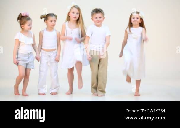 Children marching Stock Videos & Footage - HD and 4K Video Clips - Alamy