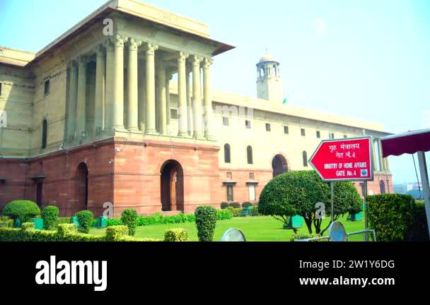 The Rashtrapati Bhavan is the official residence of the President of ...