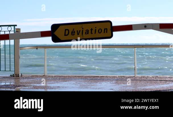 Deviation road Stock Videos & Footage - HD and 4K Video Clips - Alamy