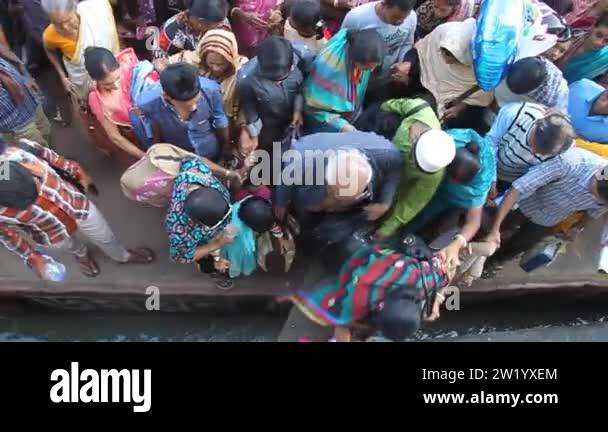 Launch ghat Stock Videos & Footage - HD and 4K Video Clips - Alamy