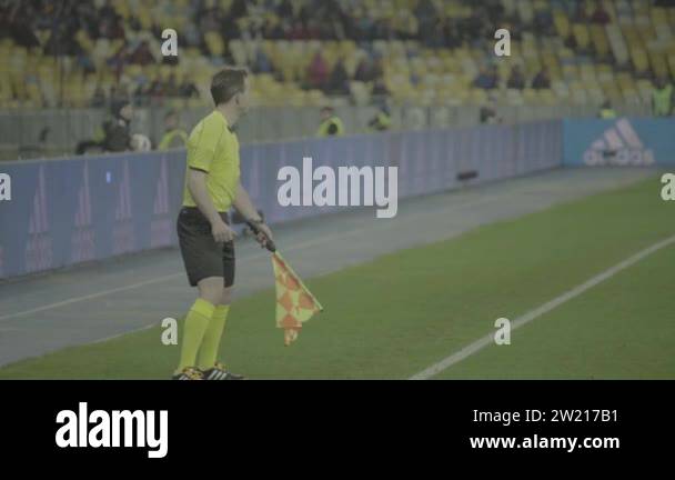 Refereeing team Stock Videos & Footage - HD and 4K Video Clips - Alamy