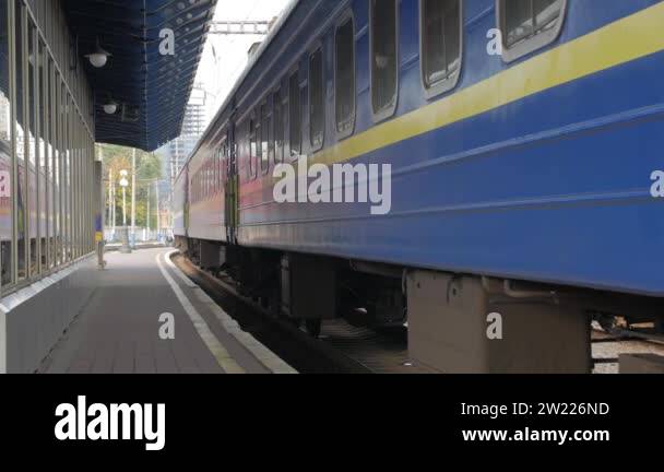 Train stand Stock Videos & Footage - HD and 4K Video Clips - Alamy