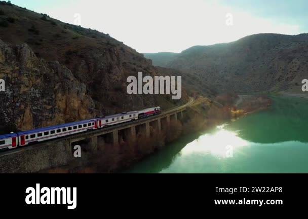 Train off the rails Stock Videos & Footage - HD and 4K Video Clips - Alamy