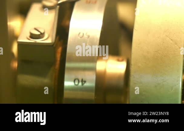 How a clock works Stock Videos & Footage - HD and 4K Video Clips - Alamy